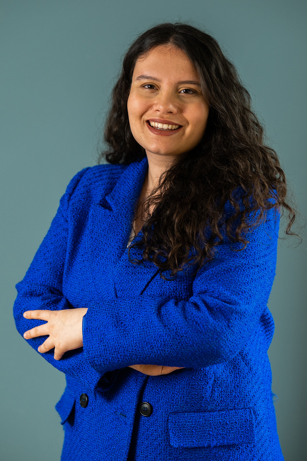 Şevval Özer — Gülümser Akademi